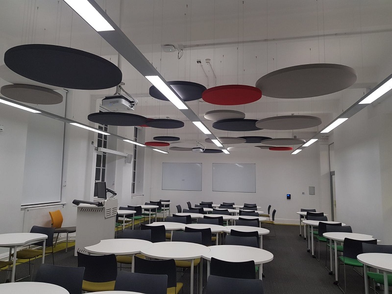 SURFACE ELEVEN-Class Circle White