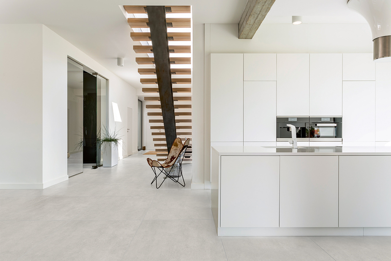 SURFACE ELEVEN-Ural Dark